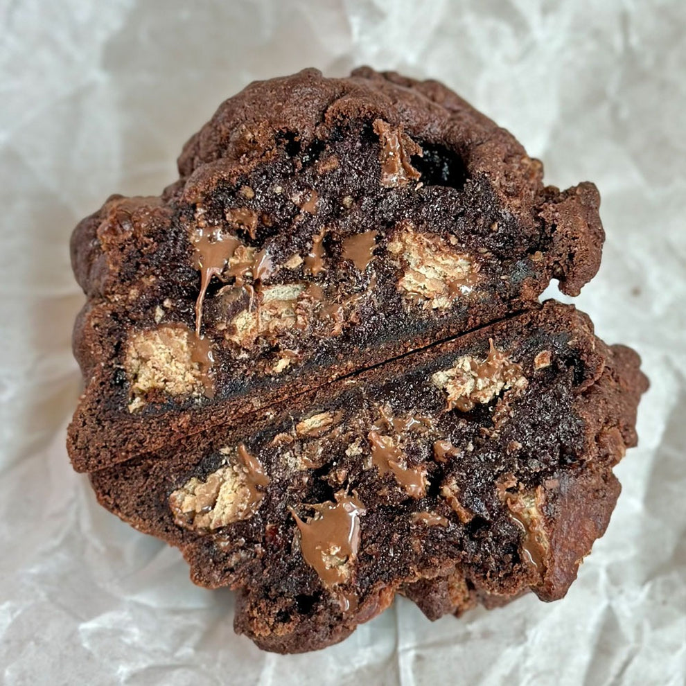 Chocolate Kit Kat – Krokem Cookies | NY Style Cookies